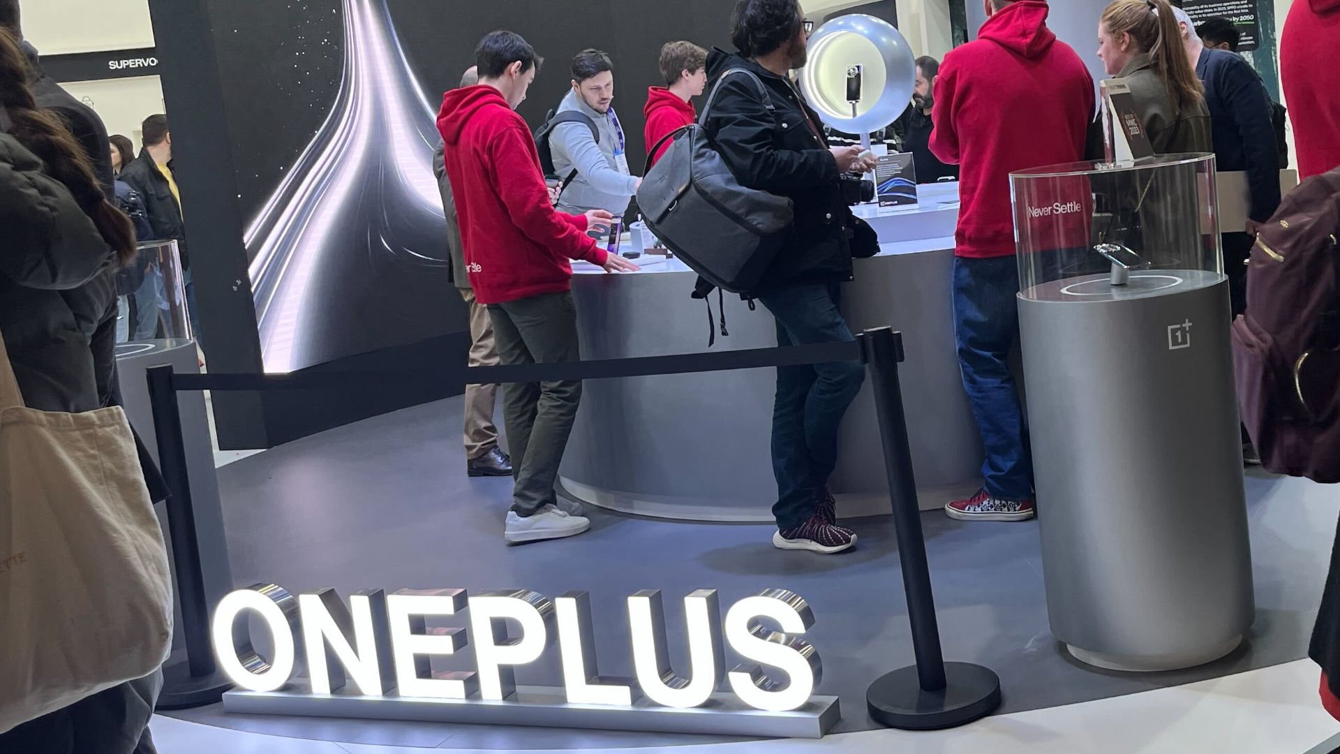 One Plus: sta per arrivare anche il suo pieghevole • Techzilla
