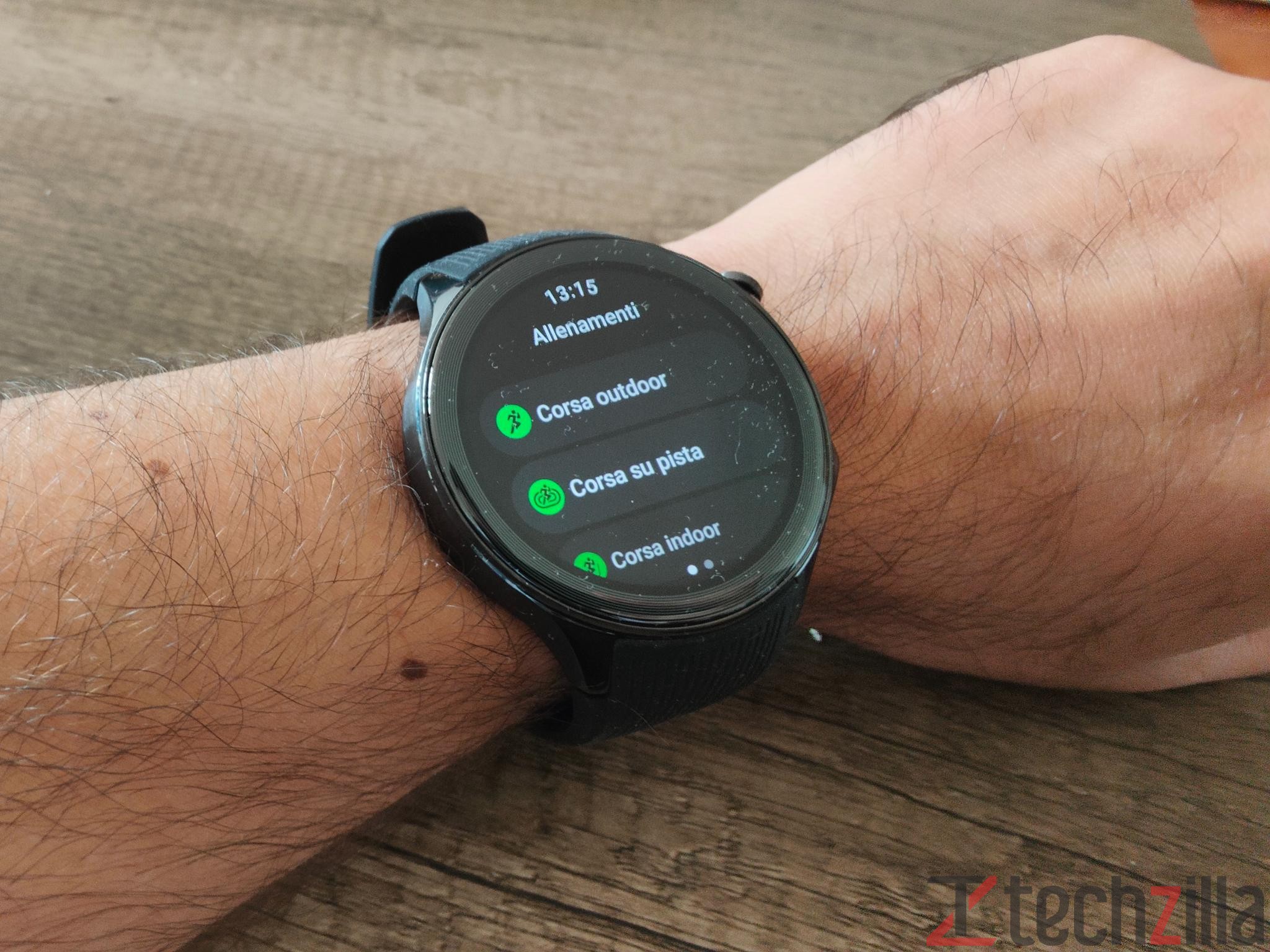 Recensione OPPO Watch X: lo smartwatch Android che accontenta tutti • Techzilla